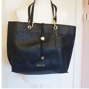 Kenneth Cole Reaction | Bags | Kenneth Cole Reaction Black Leather Bag ...